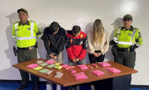 Incautación millonaria de drogas sintéticas en Bogotá: Tres capturados en operativo de control a ...